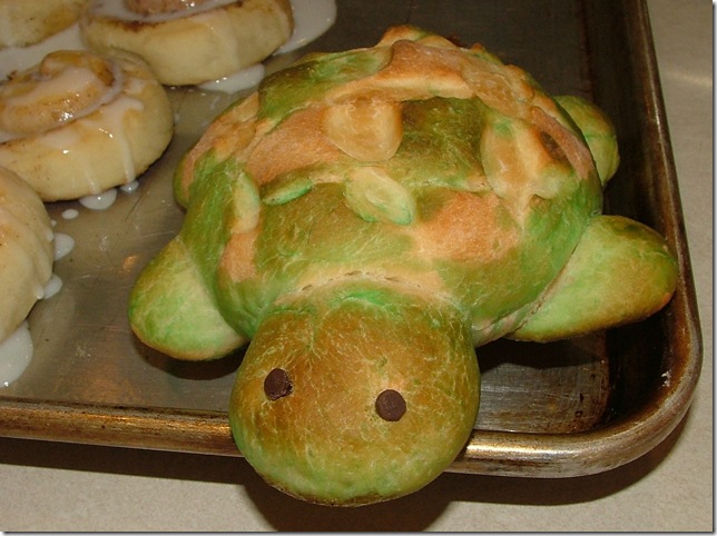 Baking And Boys!: Somebody's Stealing the Cinnamon Rolls!